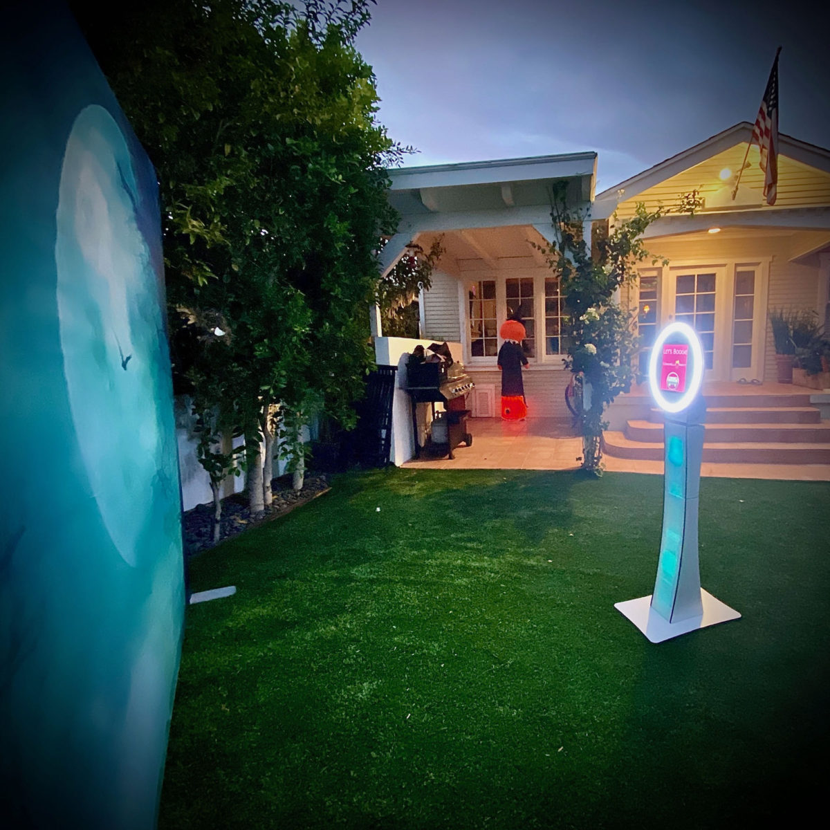 Curve Booth Duo - Coachella Party